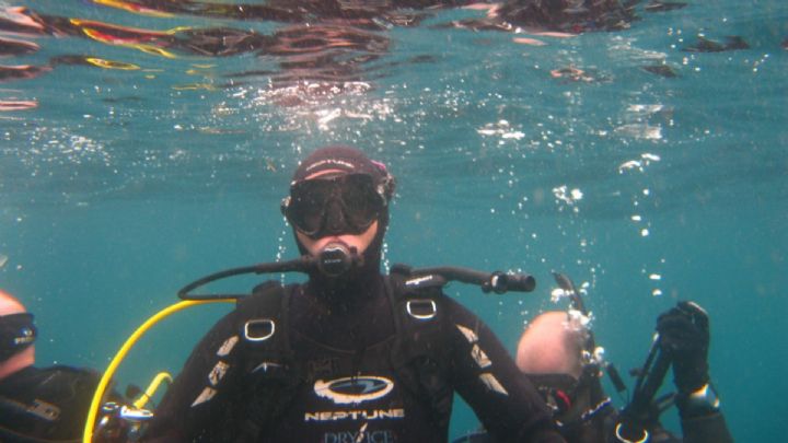 Sydney Scuba Diving with PRO DIVE, Dive Course, PADI, SSI , Scuba gear ...